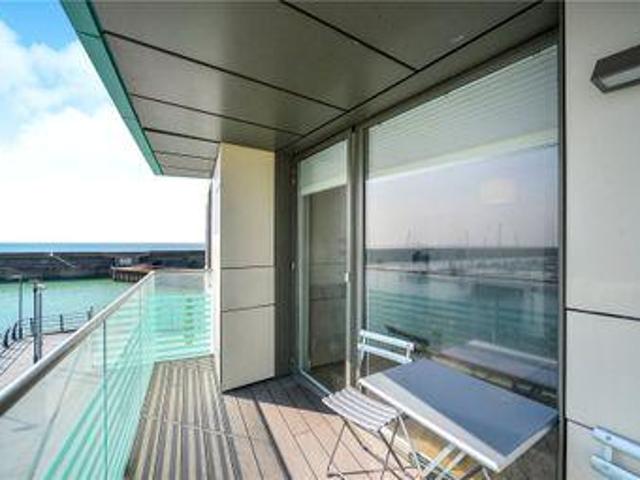 2 Bedrooms Flat for sale in Orion, 9 The Boardwalk, Brighton BN2
