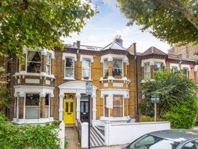 2 Bedrooms Flat for sale in Ormiston Grove, London W12