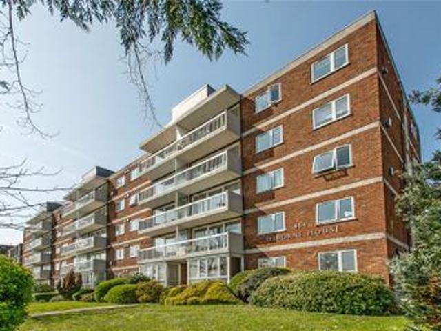 2 Bedrooms Flat for sale in Osborne House, 414 Wimbledon Park Road, London SW19