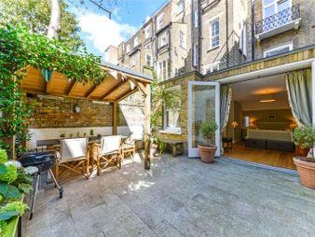 2 Bedrooms Flat for sale in Ovington Square, Chelsea, London SW3