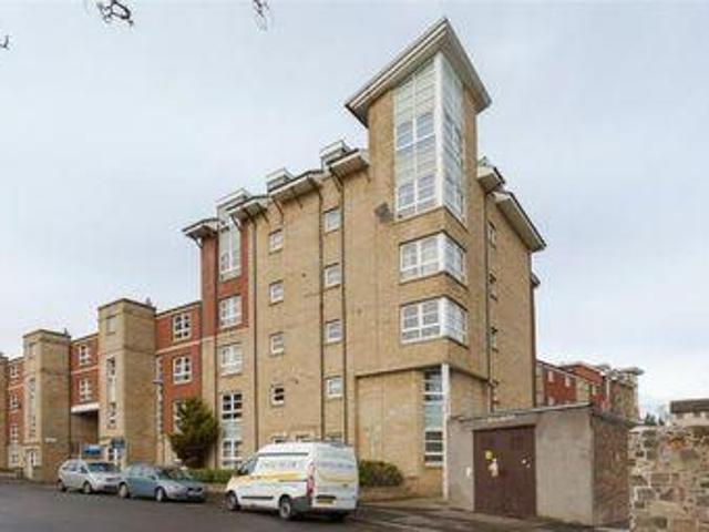 2 Bedrooms Flat for sale in Loaning Road, Edinburgh EH7