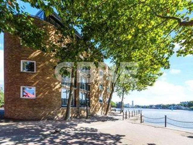 2 Bedrooms Flat for sale in Lock Keeper Heights, 117 Brunswick Quay SE16