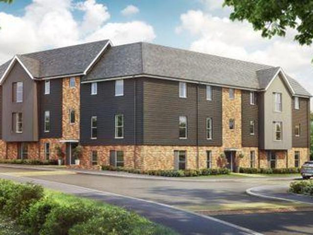 2 Bedrooms Flat for sale in ´´Lockheed House ´´ at Unicorn Way, Burgess Hill RH15