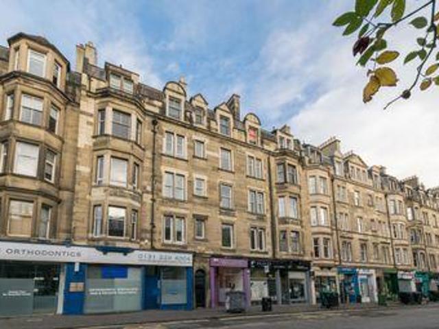 2 Bedrooms Flat for sale in Lochrin Buildings, Tollcross, Edinburgh EH3