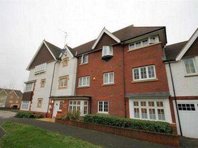 2 Bedrooms Flat for sale in Long Down Avenue, Cheswick Village, Bristol BS16