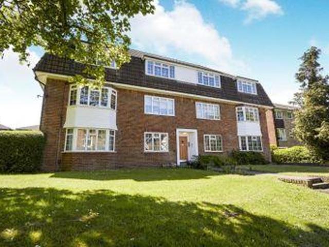 2 Bedrooms Flat for sale in London Road, Bromley BR1