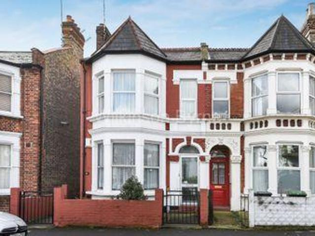 2 Bedrooms Flat for sale in Lausanne Road, London N8
