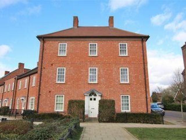 2 Bedrooms Flat for sale in Lacing Lane, Upton, Northampton NN5