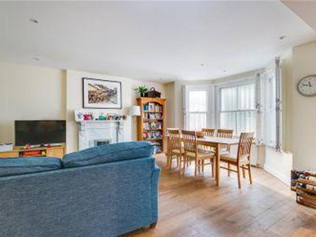 2 Bedrooms Flat for sale in Ladbroke Grove, London W10
