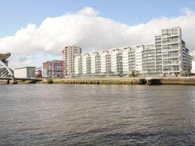 2 Bedrooms Flat for sale in Lancefield Quay, Glasgow G3