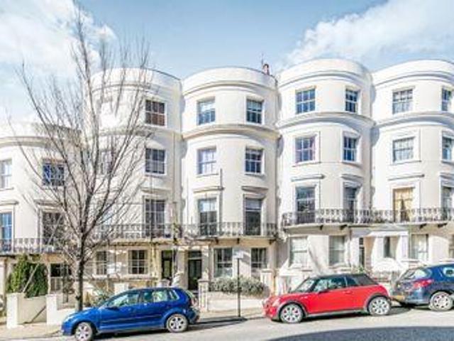 2 Bedrooms Flat for sale in Lansdowne Place, Hove BN3
