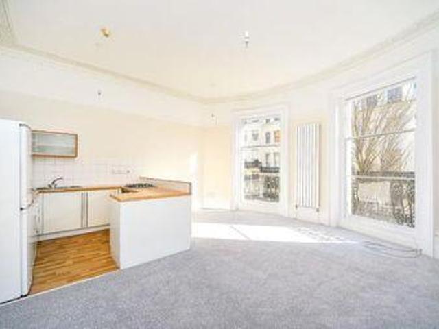 2 Bedrooms Flat for sale in Lansdowne Place, Hove, East Sussex BN3