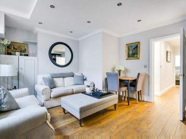 2 Bedrooms Flat for sale in Lillie Road, London SW6