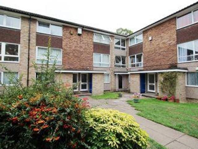 2 Bedrooms Flat for sale in Lima Court, Bath Road, Reading RG1