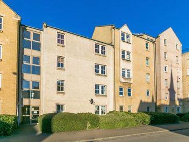 2 Bedrooms Flat for sale in Lindsay Road, Newhaven, Edinburgh EH6