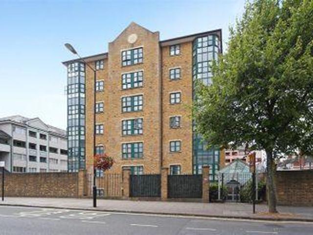 2 Bedrooms Flat for sale in Lisson Grove, London NW8