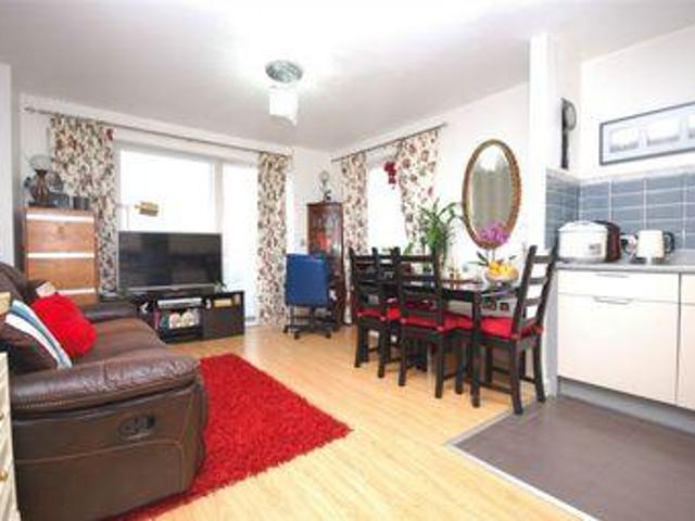 2 Bedrooms Flat for sale in Luma Apartments, Central Way, Park Royal, London NW10