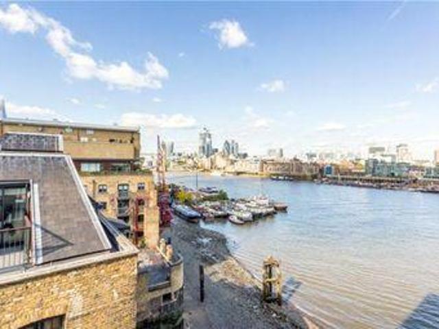 2 Bedrooms Flat for sale in Luna House, 37 Bermondsey Wall West, London SE16