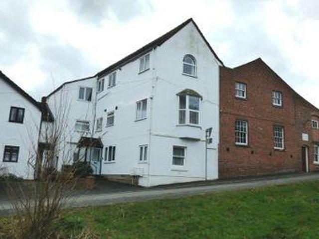 2 Bedrooms Flat for sale in Lygon Bank, Malvern WR14
