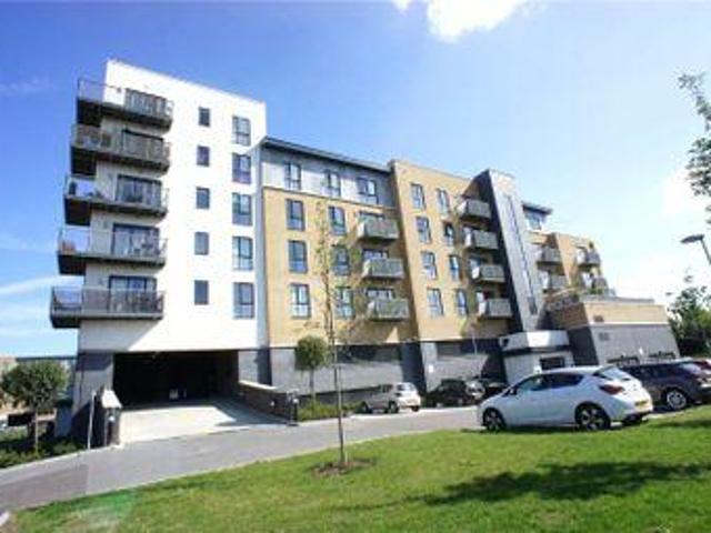 2 Bedrooms Flat for sale in Moyle House, Little Brights Road, Belvedere DA17