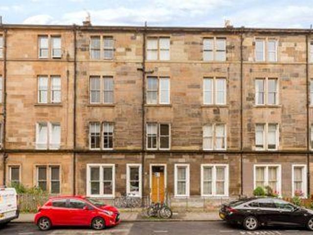 2 Bedrooms Flat for sale in Montague Street, Edinburgh, Midlothian EH8