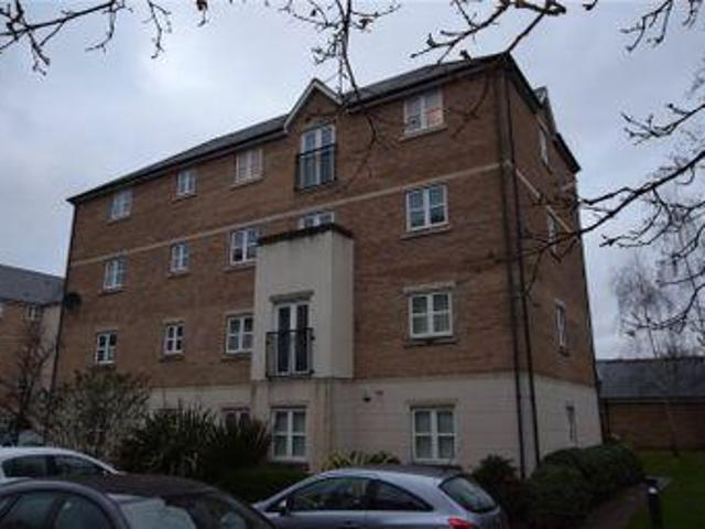 2 Bedrooms Flat for sale in Montgomery Avenue, Leeds, West Yorkshire LS16