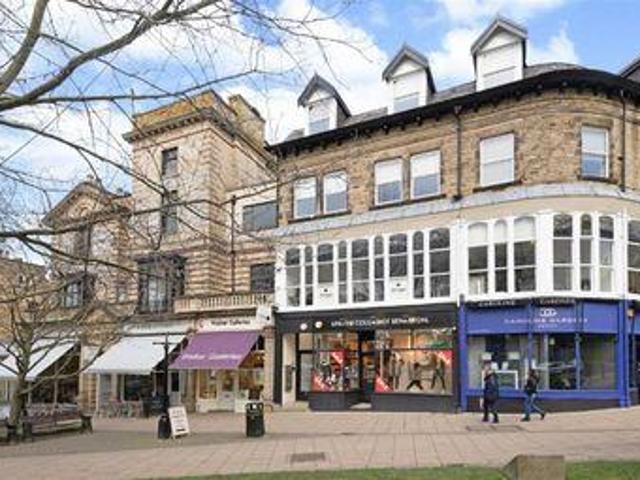 2 Bedrooms Flat for sale in Montpellier Parade, Harrogate, North Yorkshire HG1