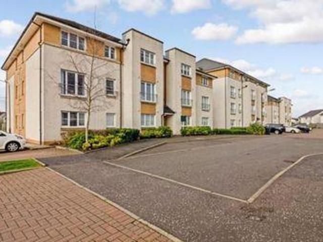 2 Bedrooms Flat for sale in Moreland Place, Stirling, Stirlingshire FK9