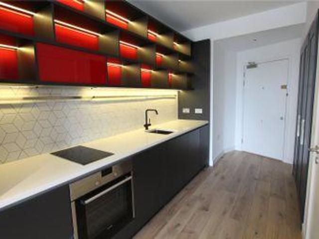 2 Bedrooms Flat for sale in Ma909, London City Island, London E14