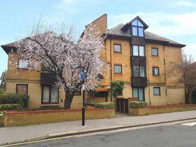 2 Bedrooms Flat for sale in Mayfair Court, 15 Park Hill Rise, Croydon CR0