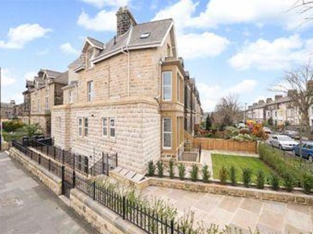 2 Bedrooms Flat for sale in Mayfield Grove, Harrogate, North Yorkshire HG1