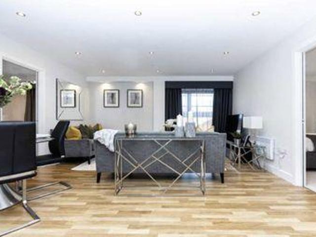 2 Bedrooms Flat for sale in Mabgate House, 53 59 Mabgate, Leeds LS9