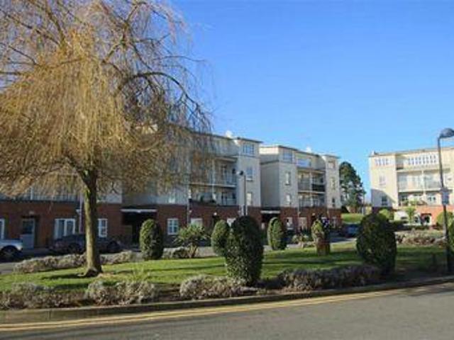 2 Bedrooms Flat for sale in Magdalene Gardens, Whetstone, London N20