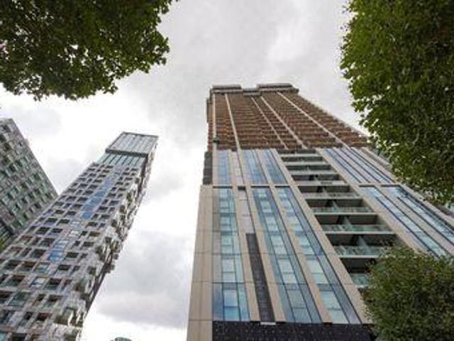 2 Bedrooms Flat for sale in Maine Tower, Harbour Central E14