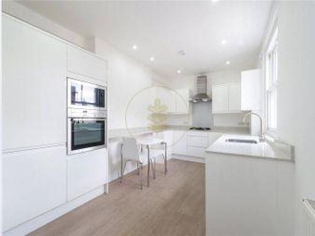 2 Bedrooms Flat for sale in Malvern Road, Maida Vale, London NW6