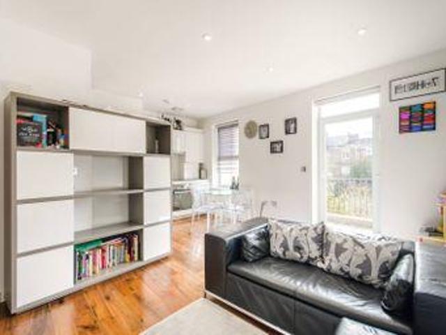 2 Bedrooms Flat for sale in Malvern Road, Queen´s Park NW6