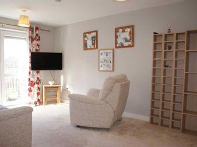 2 Bedrooms Flat for sale in Manor Gardens, Hough Fold Way, Harwood BL2
