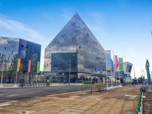2 Bedrooms Flat for sale in Mann Island, Liverpool, Merseyside L3