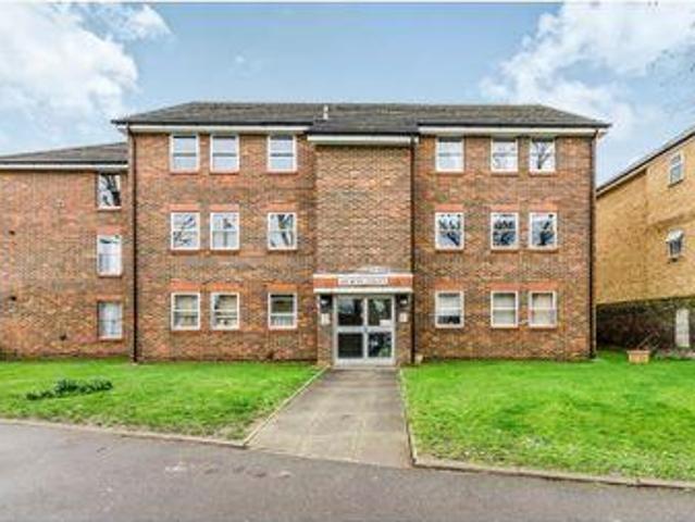 2 Bedrooms Flat for sale in Maple Road, Surbiton KT6