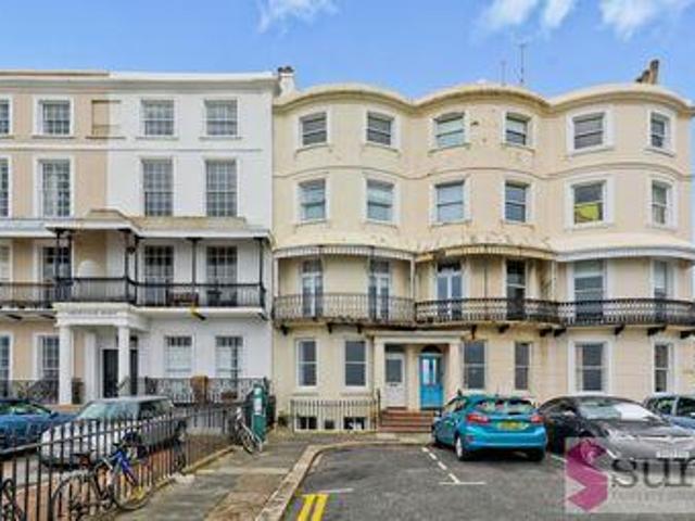 2 Bedrooms Flat for sale in Marine Parade, Brighton, East Sussex BN2