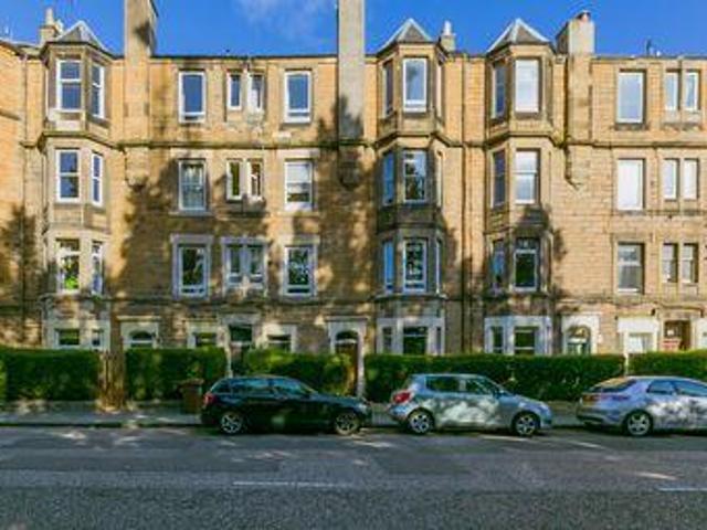 2 Bedrooms Flat for sale in Marionville Road, Meadowbank, Edinburgh EH7
