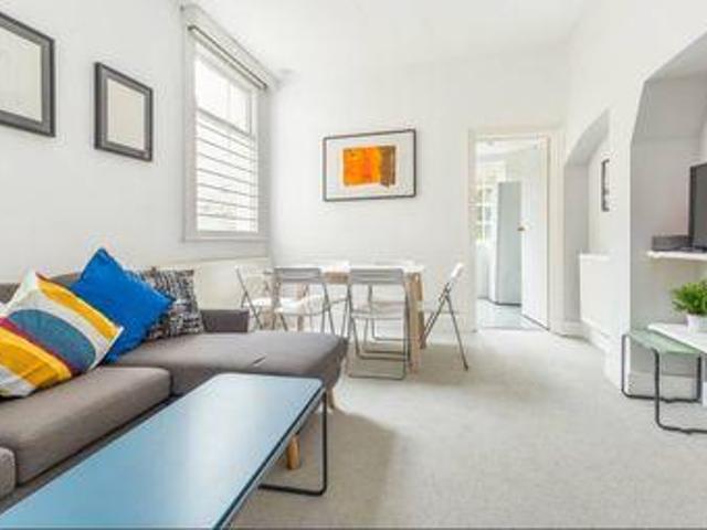 2 Bedrooms Flat for sale in Marlborough Road, London W4