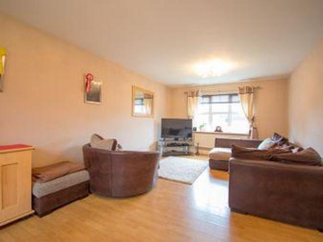 2 Bedrooms Flat for sale in Maryon Grove, Charlton SE7
