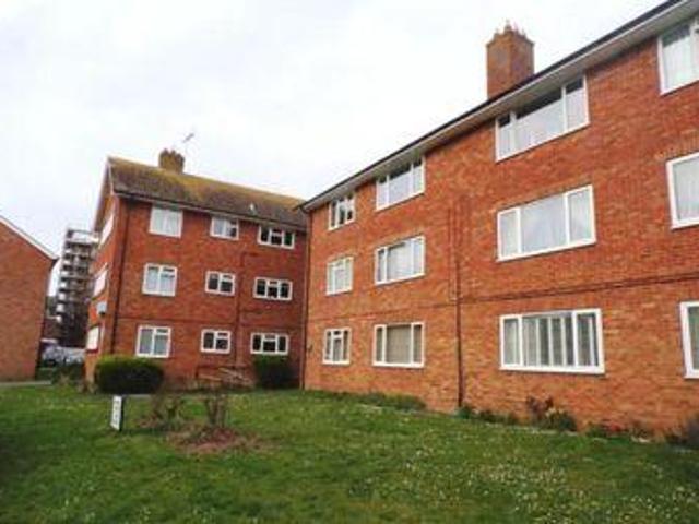 2 Bedrooms Flat for sale in Meadway Court, The Boulevard, Worthing, West Sussex BN13