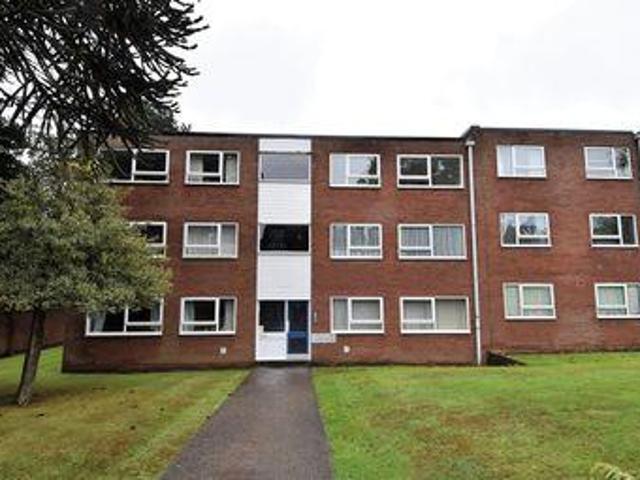 2 Bedrooms Flat for sale in Middleton Hall Road, Kings Norton, Birmingham B30