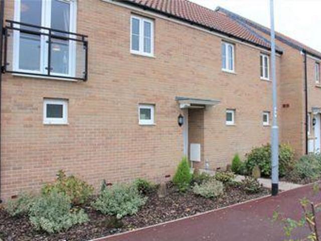 2 Bedrooms Flat for sale in Mill House Road, Norton Fitzwarren, Somerset TA2