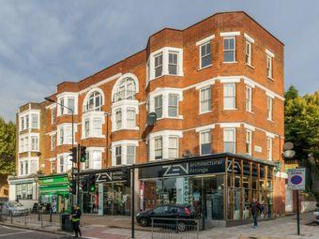 2 Bedrooms Flat for sale in Mill Lane, London NW6