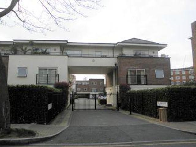 2 Bedrooms Flat for sale in Mill Pond Close, Elms, Vauxhall SW8