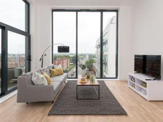 2 Bedrooms Flat for sale in Milner Road, South Wimbledon SW19