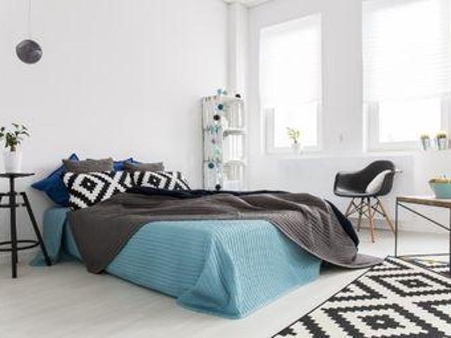 2 Bedrooms Flat for sale in Milton Keynes Apartments, Avebury Boulevard, Milton Keynes MK9